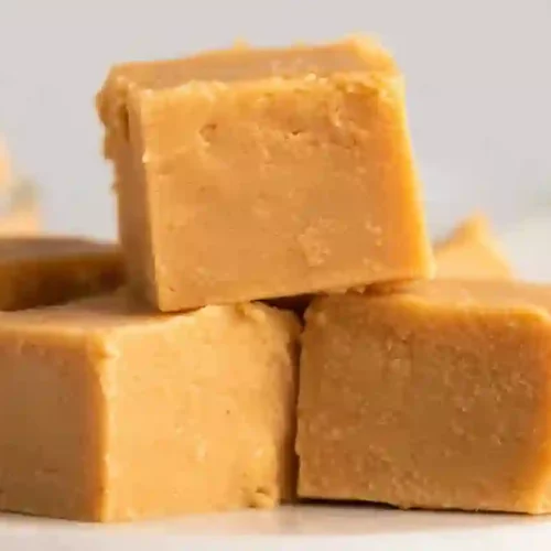 Peanut Butter Fudge Recipe – Easy 3-Ingredient Cozy Treat