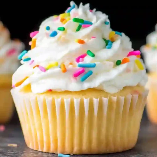 Vanilla Cupcakes Recipe – Easy, Cozy & Classic (12 Count)
